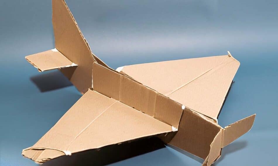 Tutoriel avions en carton avec gabarit et patron